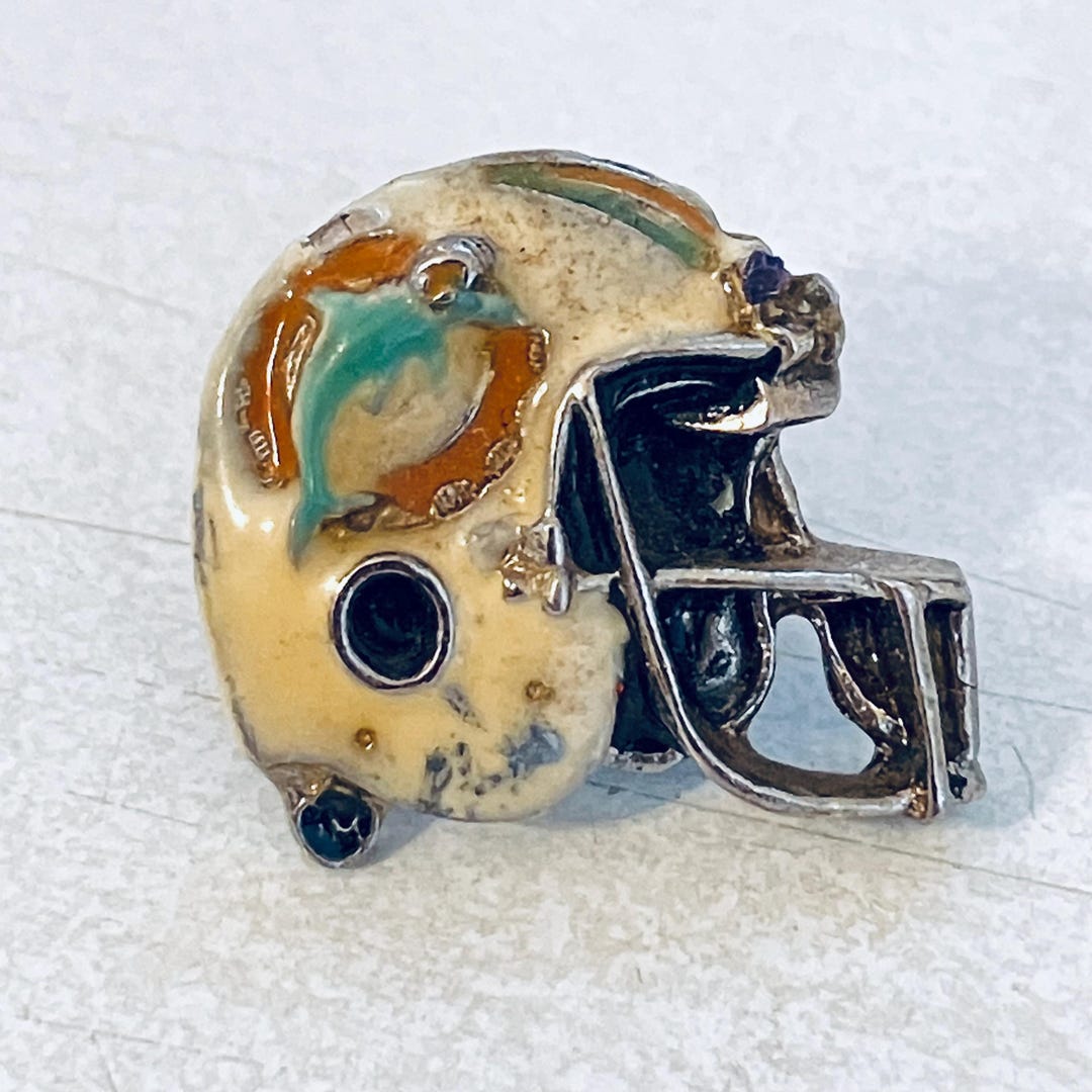 Vintage MIAMI DOLPHINS NFL Football 3D Helmet Lapel Pin, Enamel Pin ...