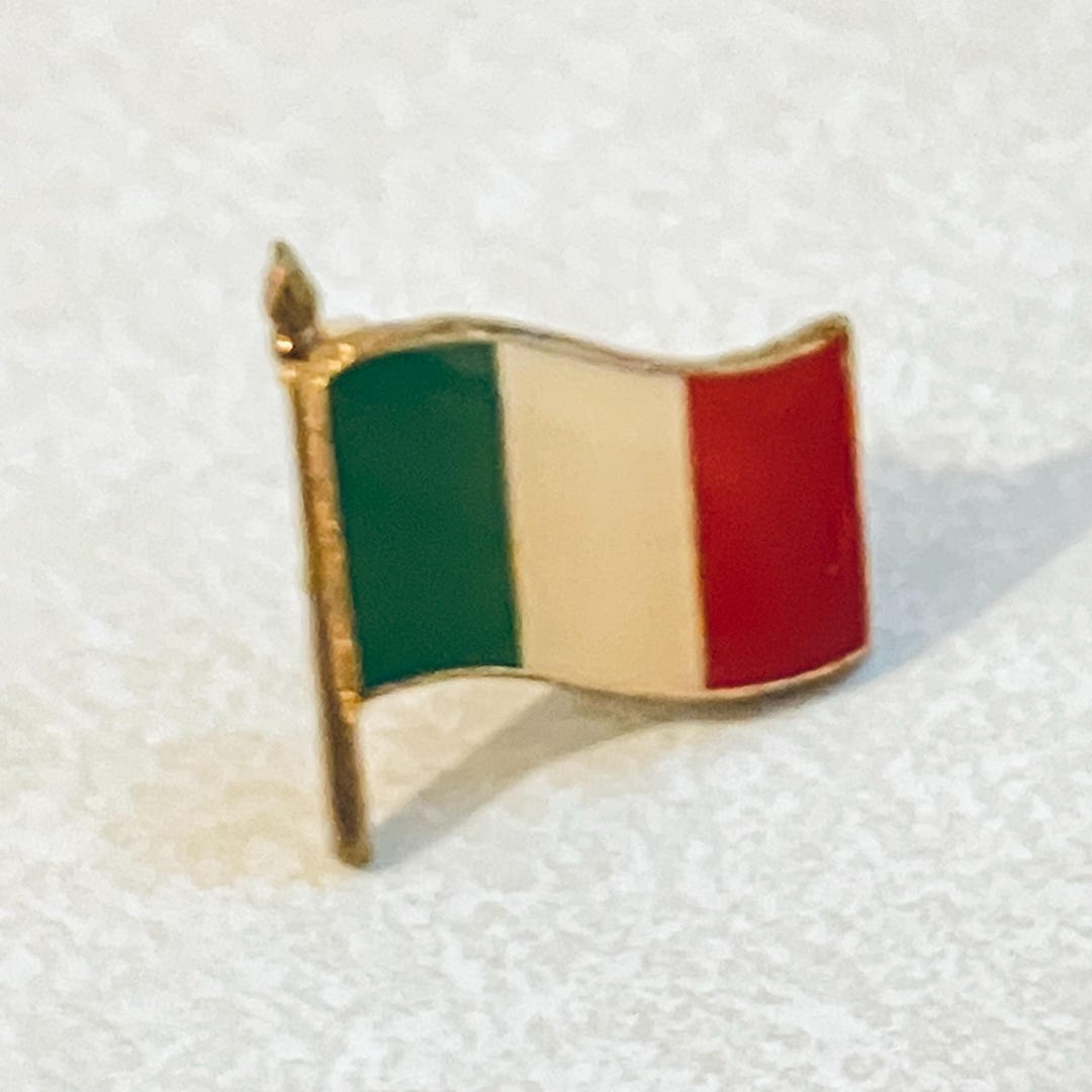Vintage ITALY Italian Flag Lapel Pin, Enamel Pin, Pinback, Hat Pin, 80s ...