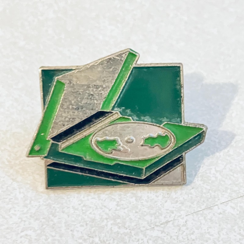 Record Player Pin - Etsy