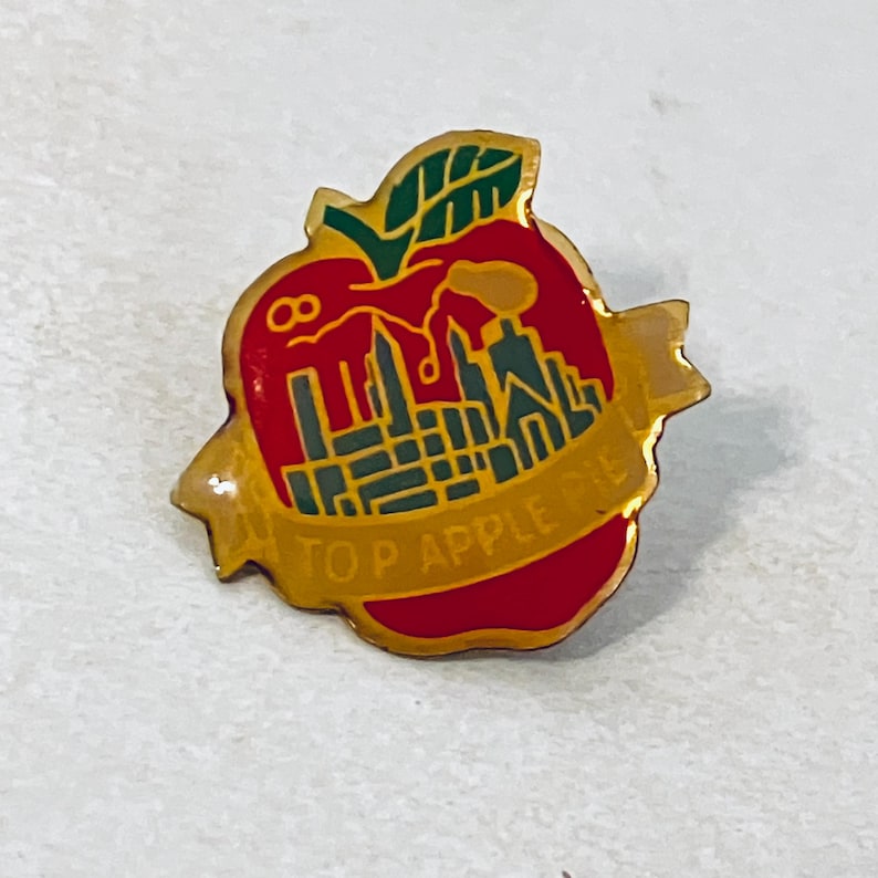 Vintage NEW YORK CITY Top Apple Pie Lapel Pin, Enamel Pin, Pinback, Big ...