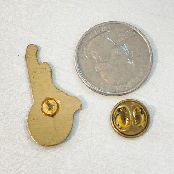 Vintage BANJO Bluegrass Pin, Enamel Pin, Lapel, Hat, … - Gem