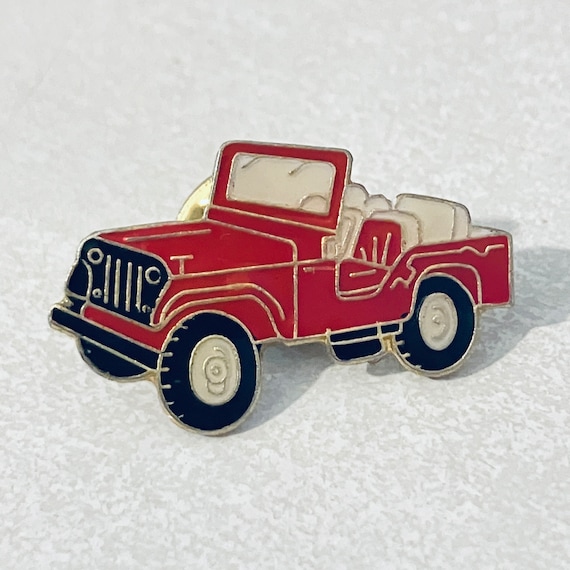 Vintage JEEP WRANGLER Red Automobile Lapel Pin, Ename… - Gem