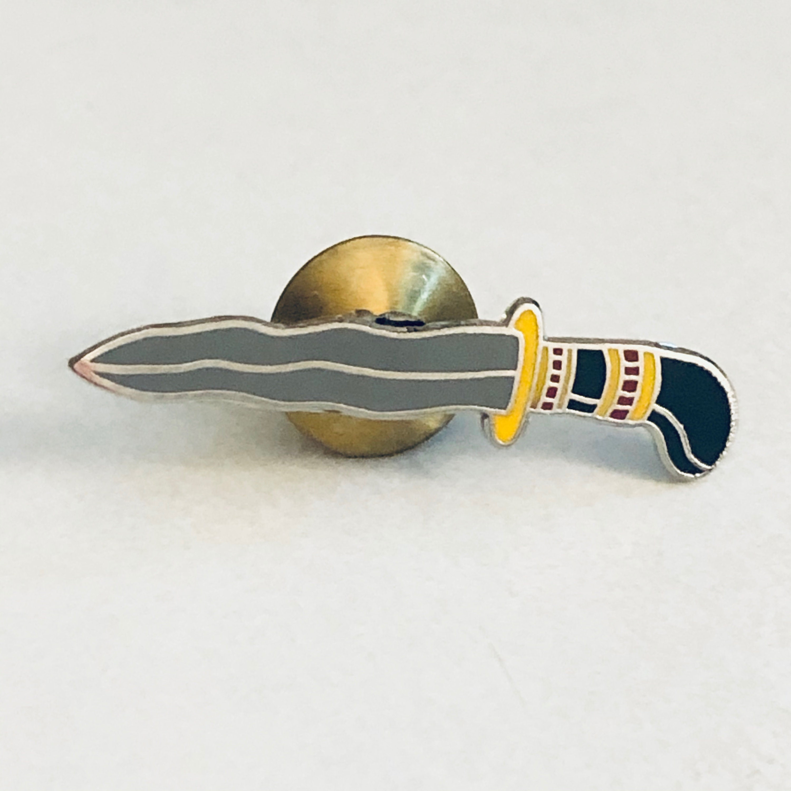 Buck Knife Pin for sale | Only 3 left at -75%