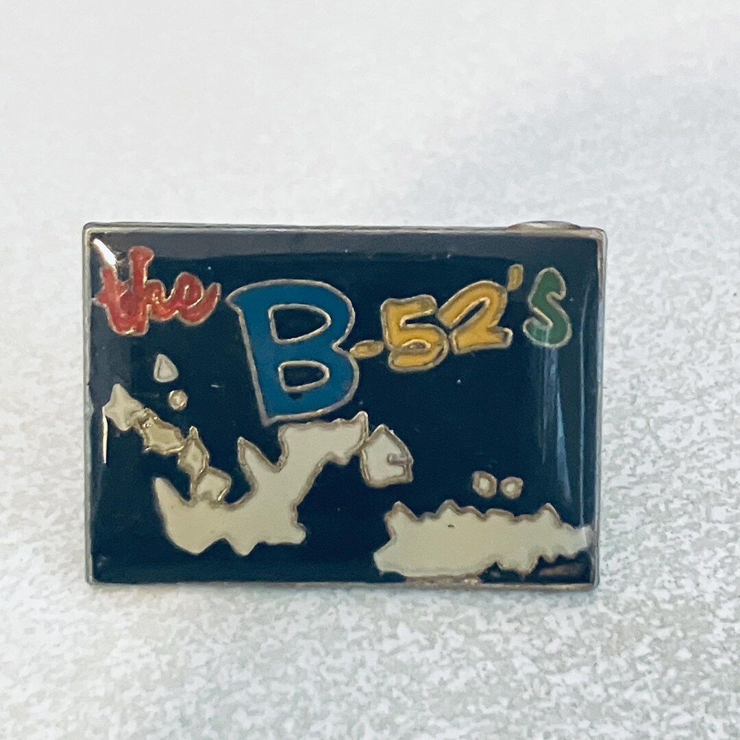 Vintage the B-52's Lapel Pin, Enamel Pin, Hat, New Wave, Blondie, Bowie ...