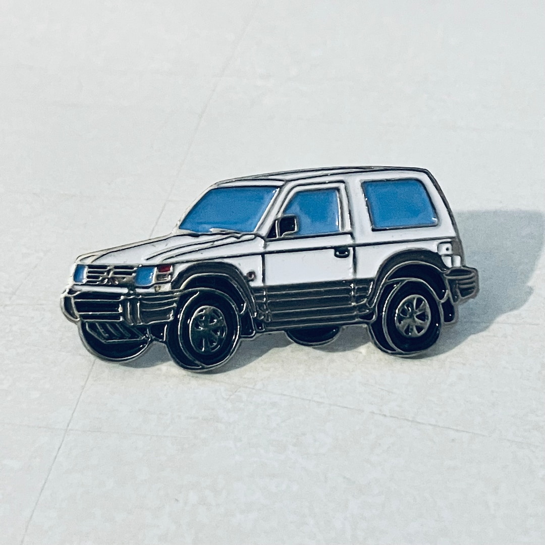 Vintage MITSUBISHI PAJERO SUV Lapel Pin, Enamel Pin, Pinback, Hat Pin ...