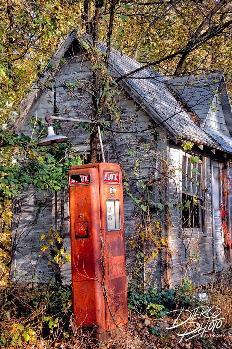 Old Gas Station Photo, Vintage Atlantic Gas Pump Photo, Old Country Gas ...