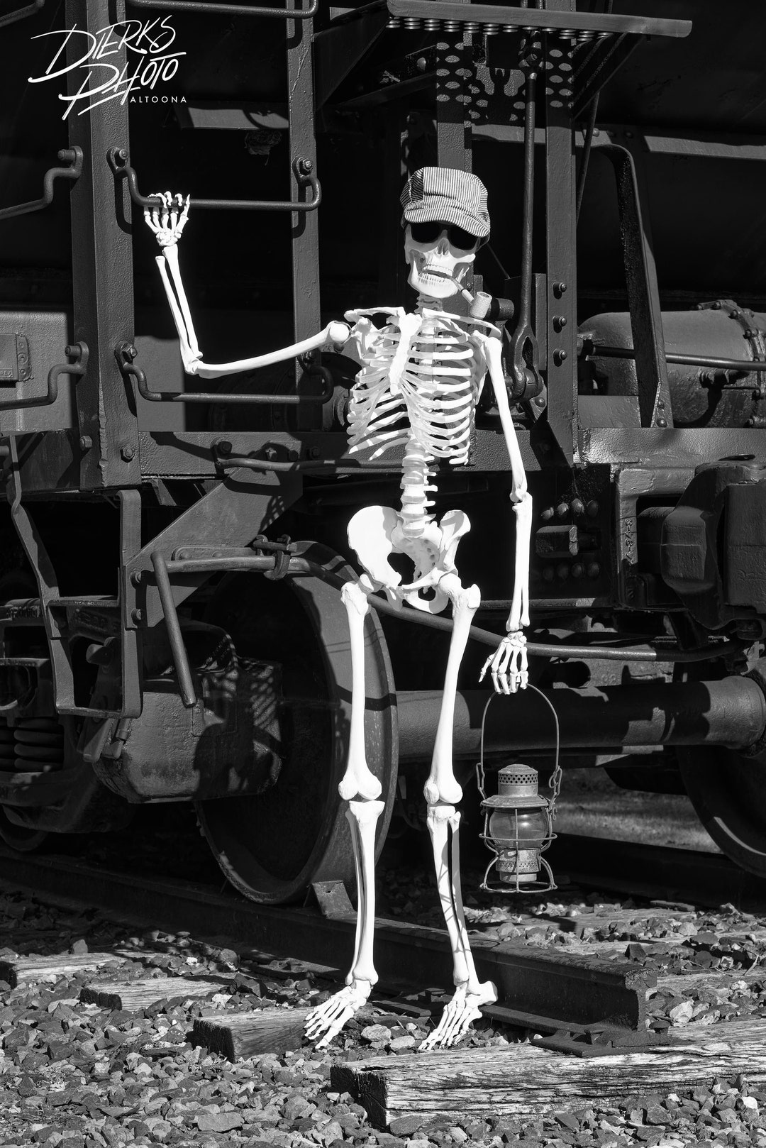 Skeleton Ghost Railroad Man Photo, Skeleton Freight Train Spook Worker ...