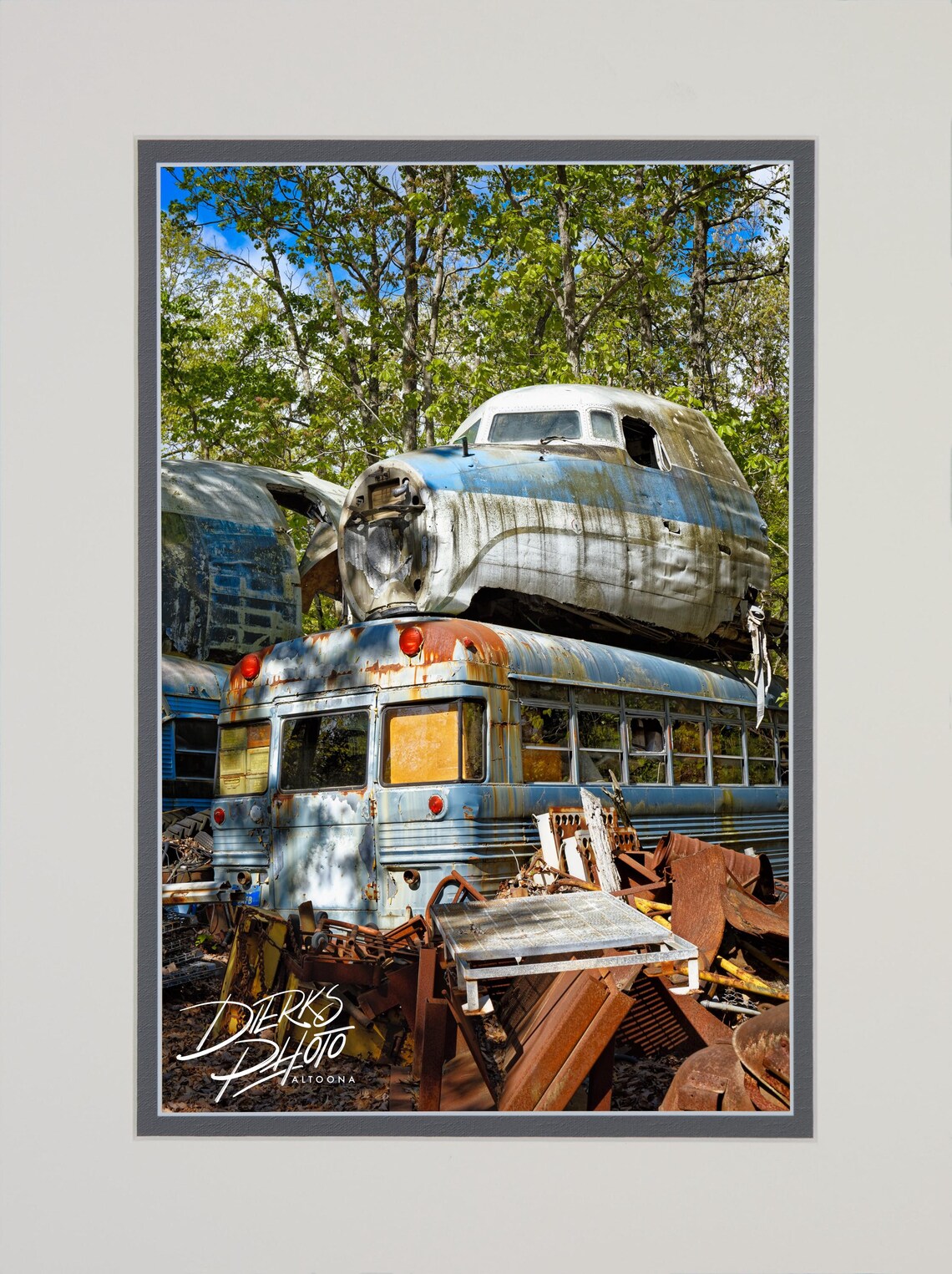 Airplane Graveyard, Plane Parts in Junkyard, Scrap Metal Junk Pile ...