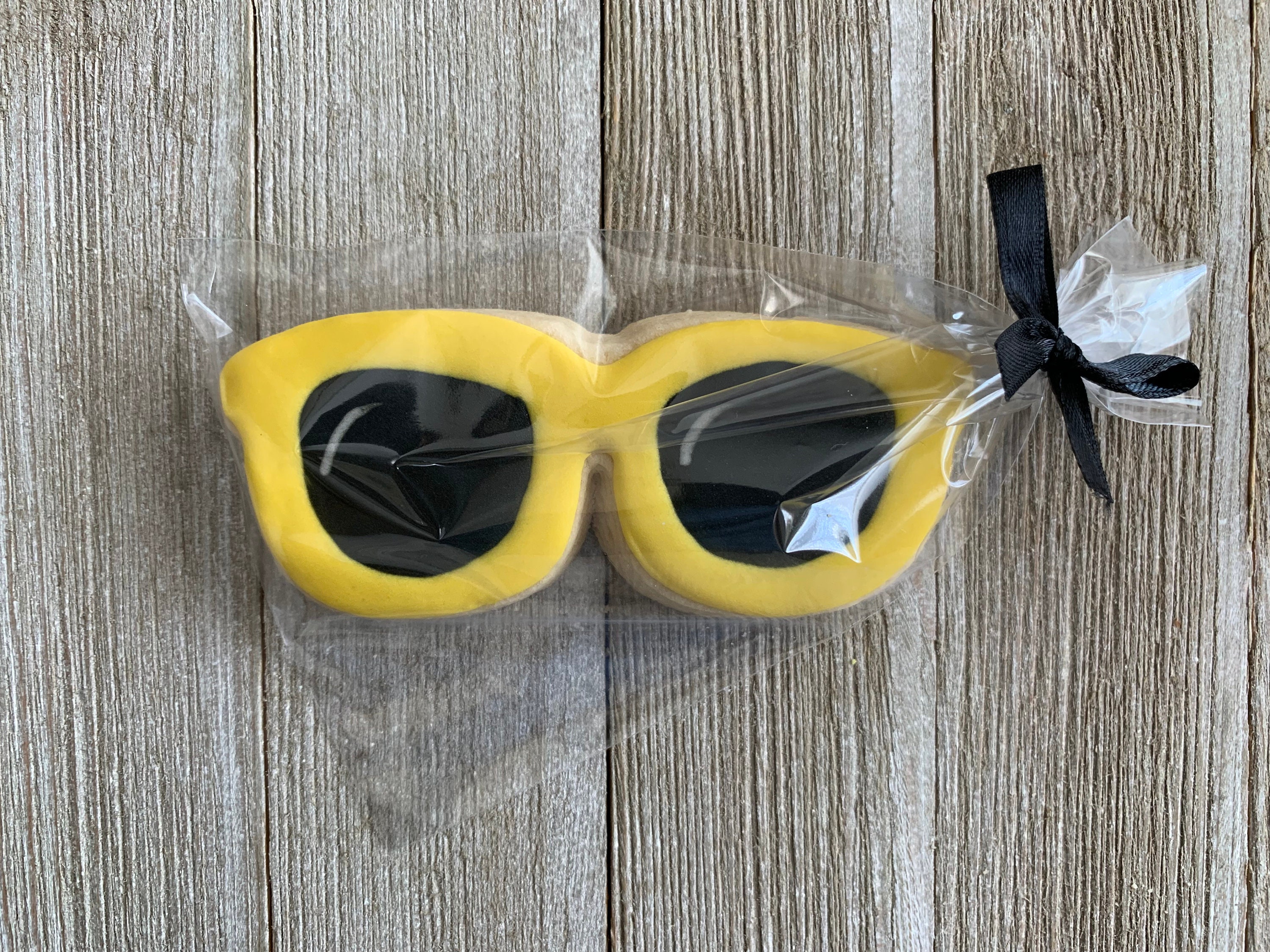 Sunglass Cookies Eye glasses cookies Birthday Cookies - Etsy 日本