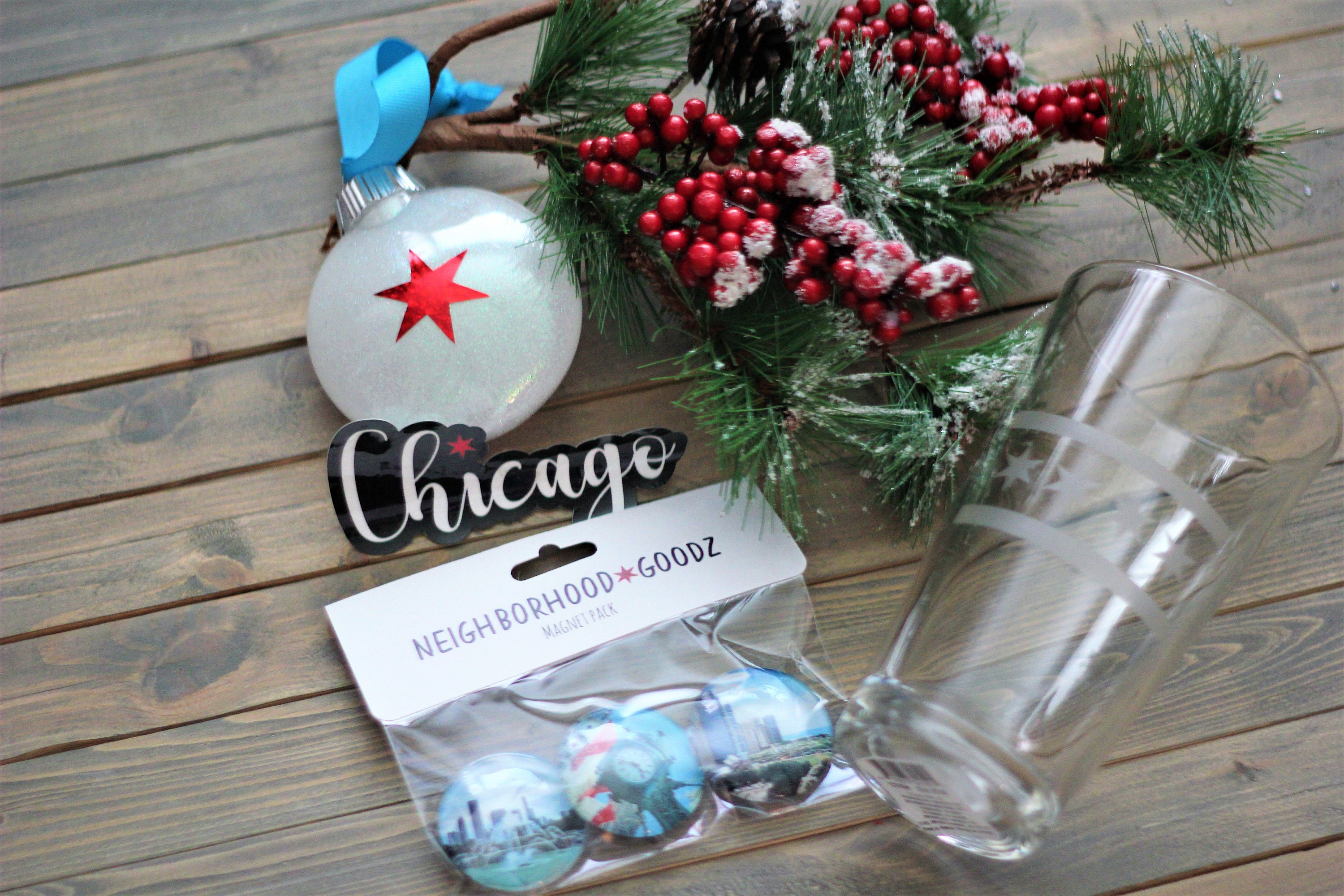 Chicago Gift Box - Etsy