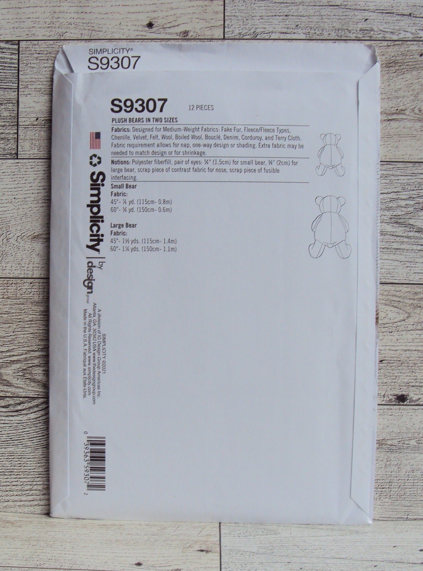 Simplicity Sewing Pattern 9307 Oversized Stuffed Teddy Bears in 2 Sizes ...