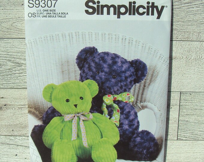 Simplicity Sewing Pattern 9307 - Oversized Stuffed Teddy Bears in 2 ...