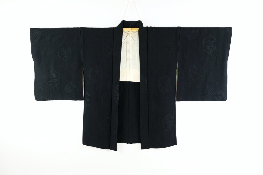 Symmetric Floral Pattern - Black Haori - Excellent Condition - Haori ...