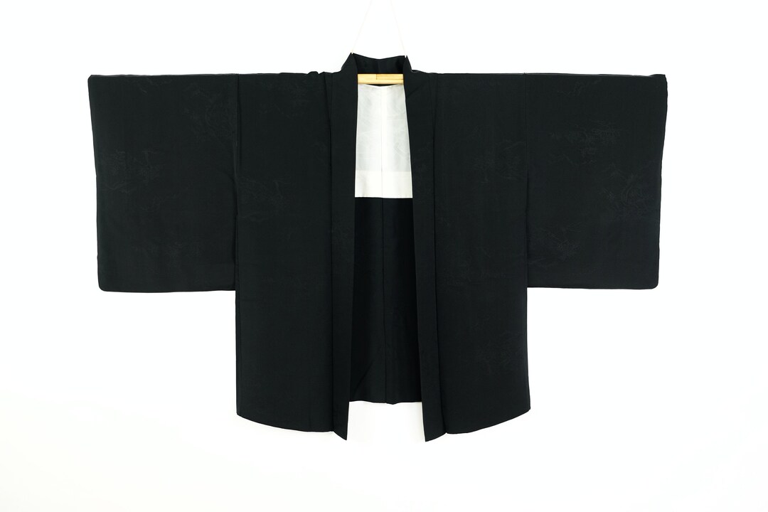 Delicate Landscape Motif - Black Haori - Haori Cardigan for Women ...
