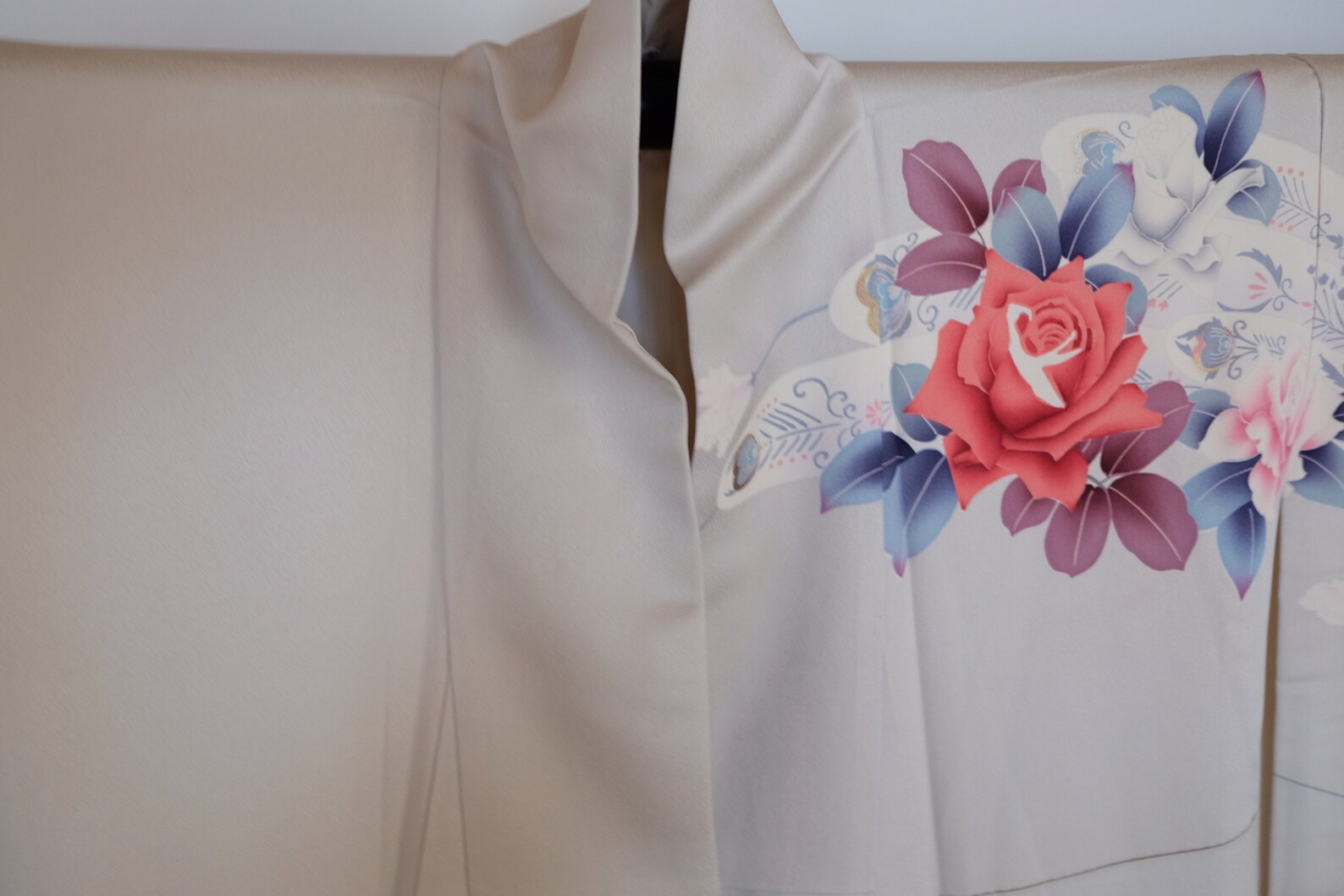 Gorgeous Floral Furisode Japanese Long-sleeved Kimono - Etsy