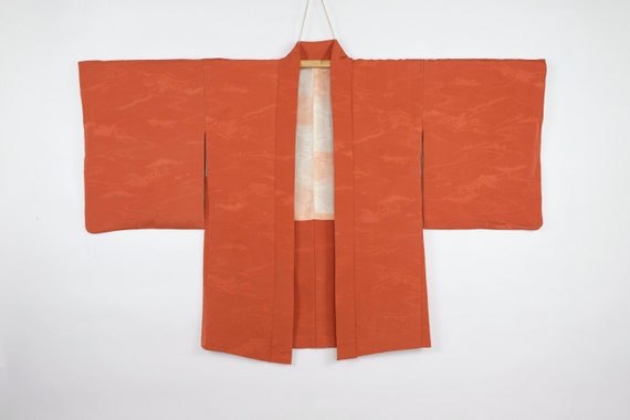 Japanese Haori with Delicate Pattern - Vintage Clothi… - Gem