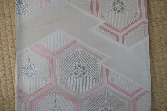 Silver & Pink Obi - Iconic Japanese Patterns - Authen… - Gem