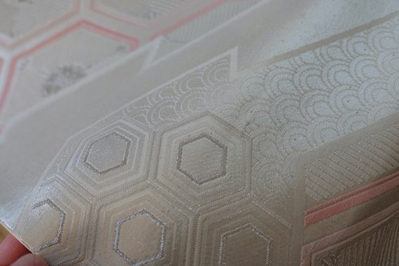 Silver & Pink Obi - Iconic Japanese Patterns - Authen… - Gem