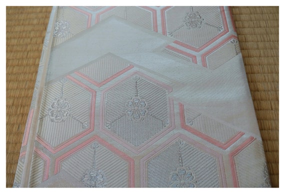 Silver & Pink Obi - Iconic Japanese Patterns - Authen… - Gem