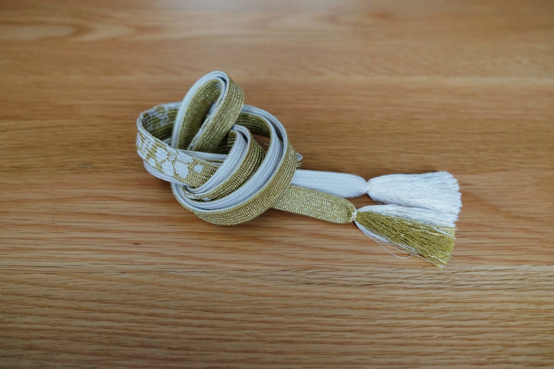 Reversible Obijime - Floral Motif - White & Gold Obijime - Kimono ...