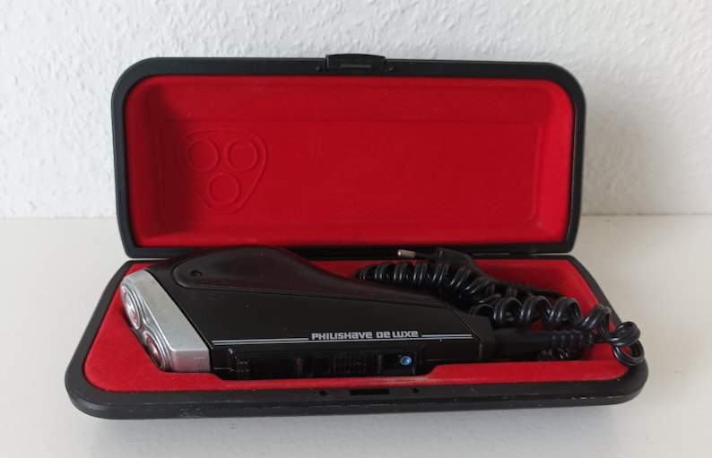 Electric Razor Philips With Case, Vintage Electric Shaver Philishave De ...