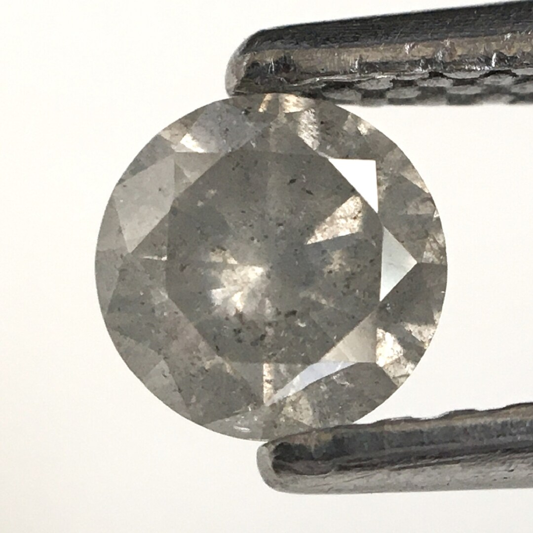 0.38 Ct Natural Fancy Grey Diamond 4.70 Mm X 2.90 Mm Round Grey Color ...