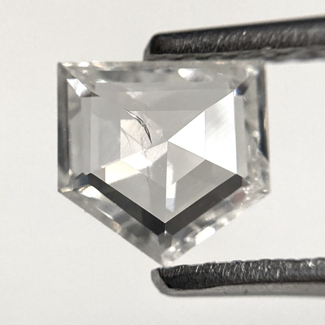 0.67 Ct Pentagon Cut Natural Loose Diamond, 6.11 Mm X 6.32 Mm X 1.99 Mm ...
