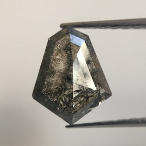 Natural Shield Shape Loose Diamond 1.42 Ct 9.37 Mm X 7.35 Mm X 2.60 Mm ...