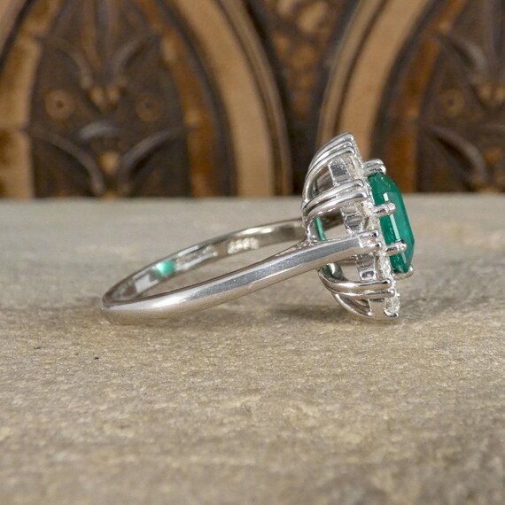 2.21ct Emerald and 1.50ct Diamond Cluster Ring in 18c… - Gem