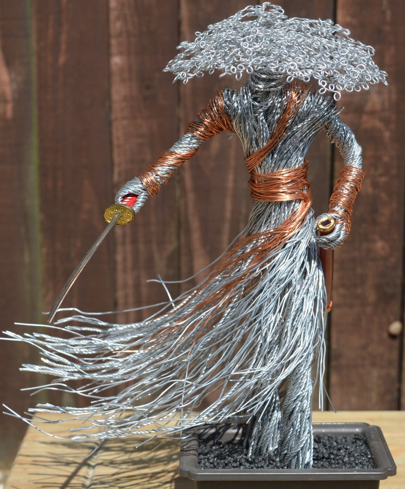 Straw Hat Samurai Warrior Statue - Etsy