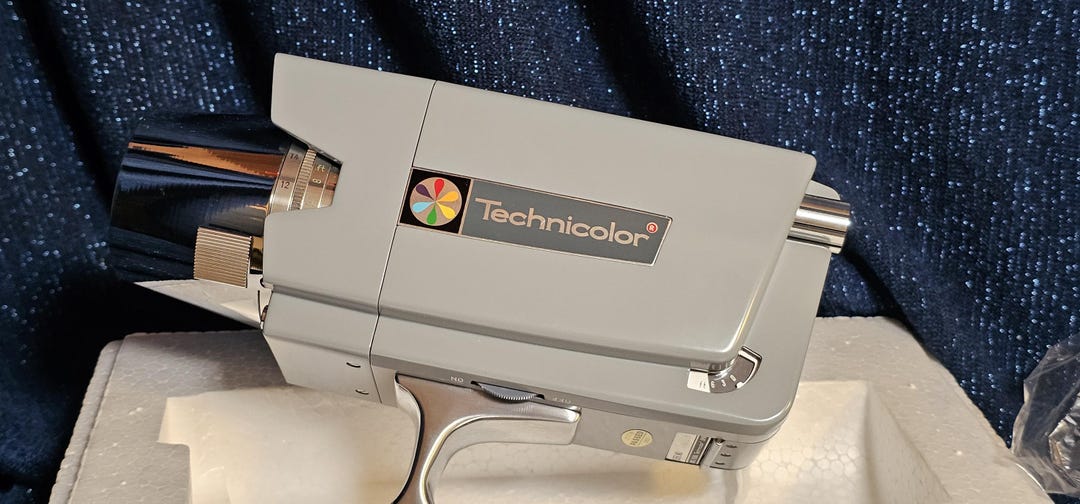 Vintage Technicolor 8mm Camera and Projector Set - New Old Stock - Etsy