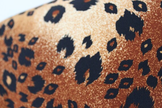 Vintage 1970s 80s Leopard cheetah animal Print Long S… - Gem