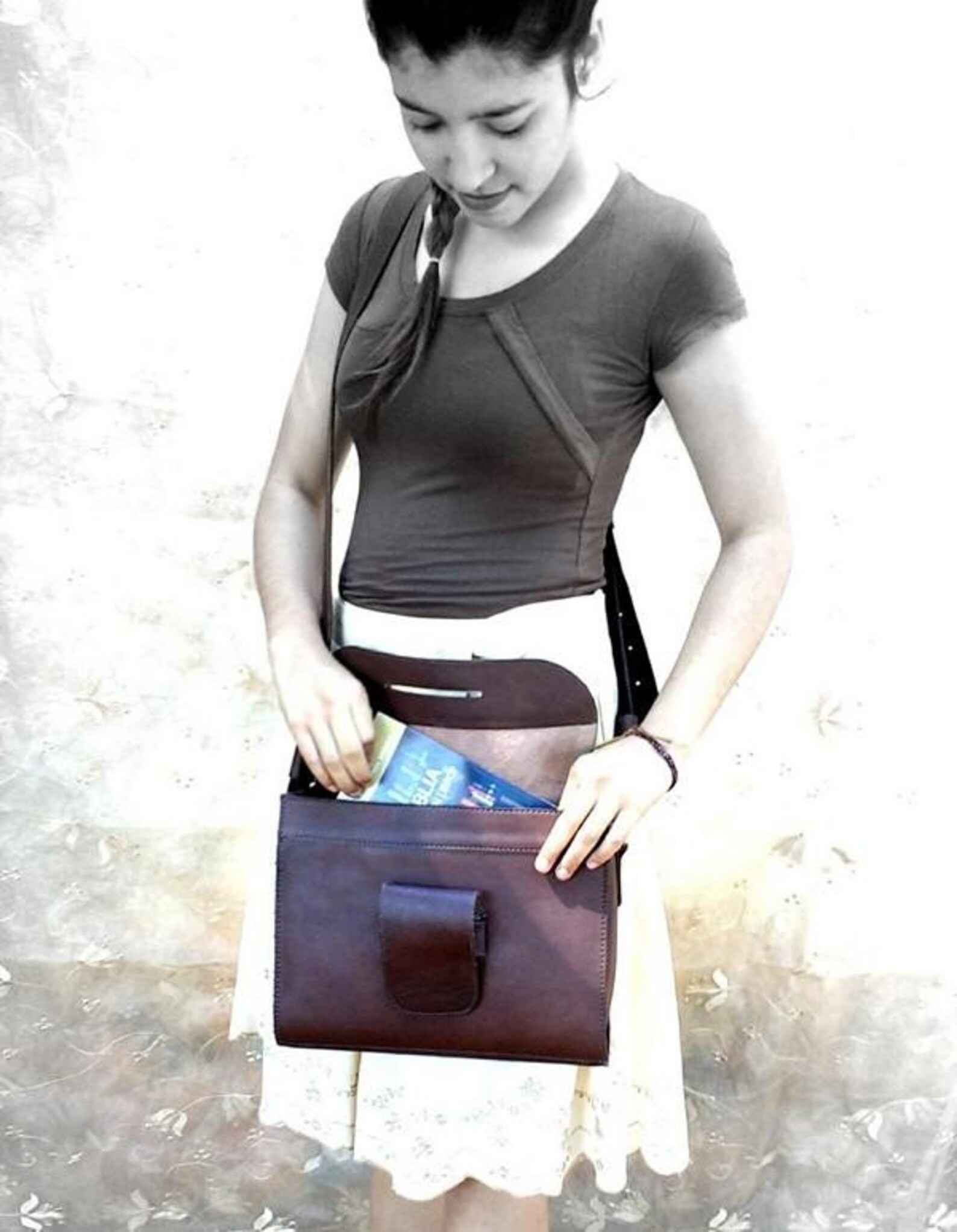Leather Tablet Purse La Tabbag 2 / Ministry Bag / 100% Cow - Etsy