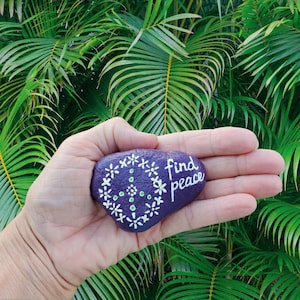 Find Peace Painted Beach Rock, Inspirational Message River Stone, Rock ...