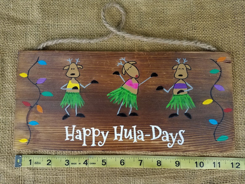 Happy Hula-days Hawaii Tropical Christmas Sign, Hula Dancing Reindeer ...