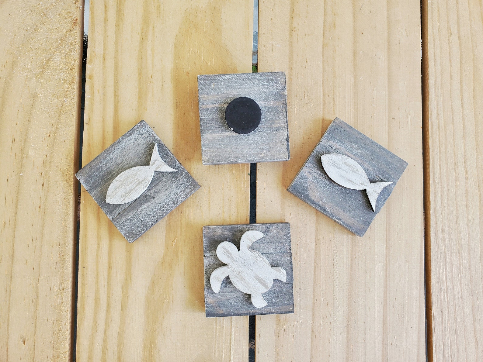 Rustic Coastal Minimalist Magnets (set of 4), Faux Driftwood Fish and ...