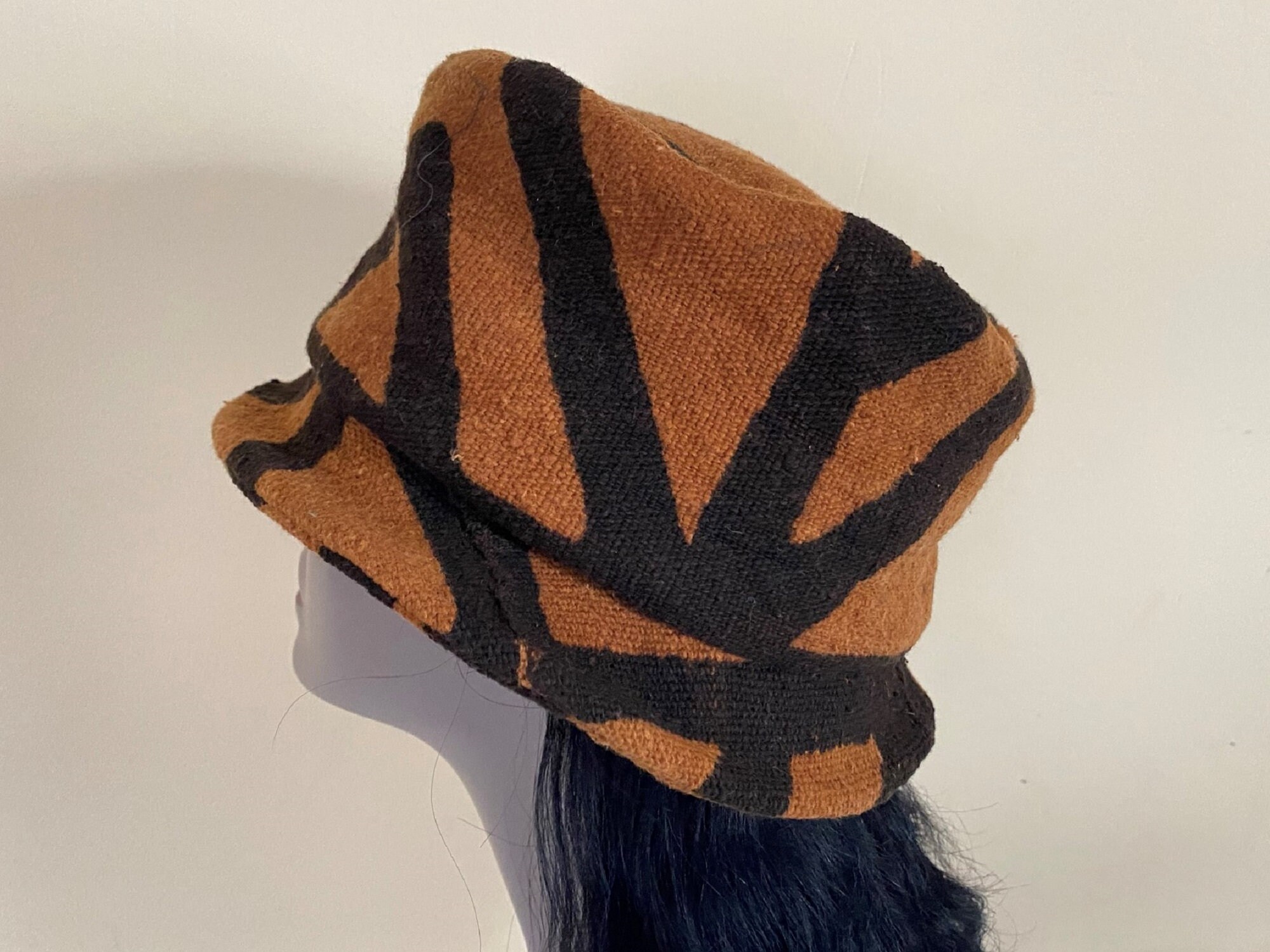 Women's Mud Cloth Hat, Unisex Mud Cloth Hat, Rust and Black Medium Brim ...