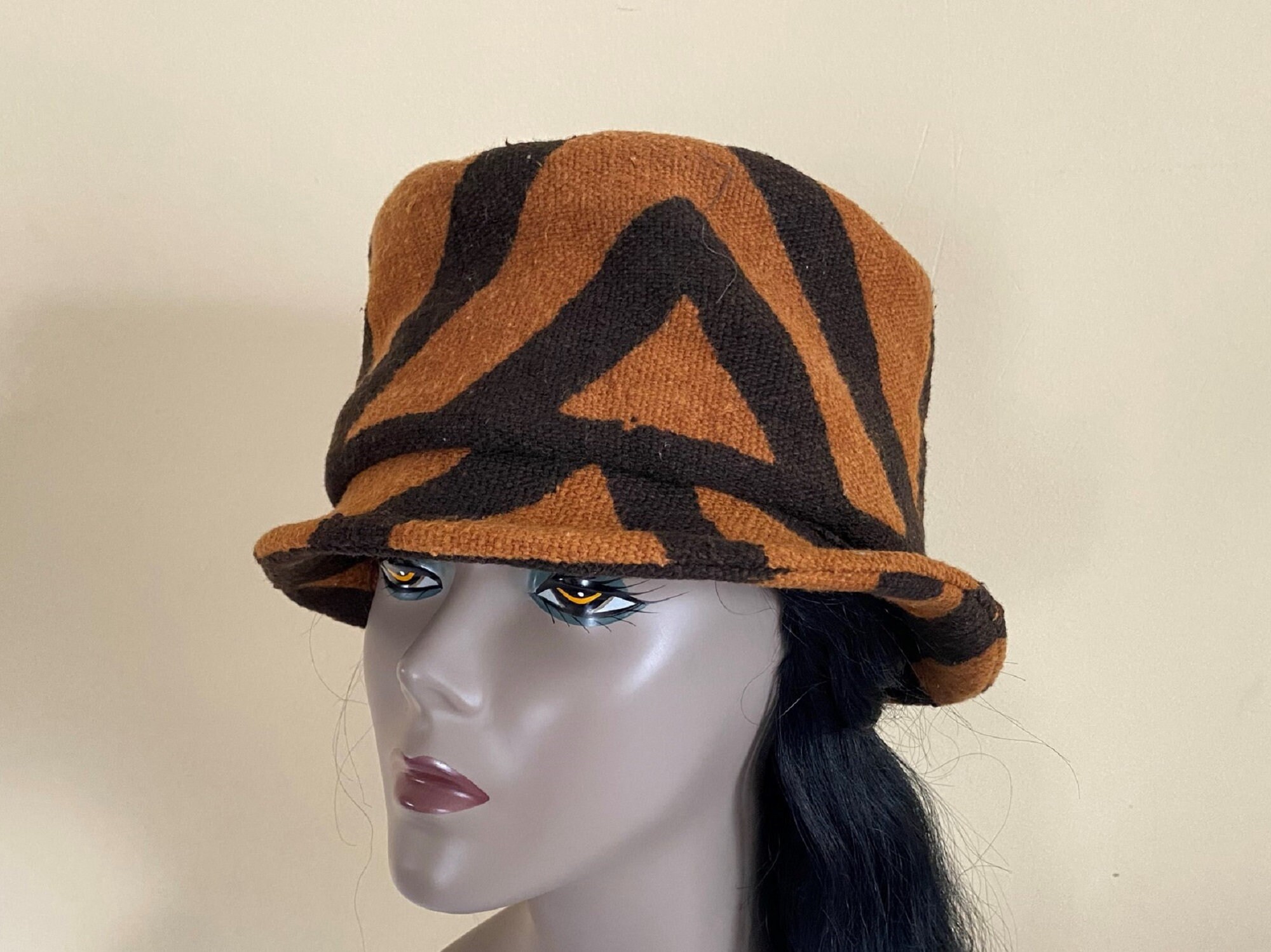 Women's Mud Cloth Hat, Unisex Mud Cloth Hat, Rust and Black Medium Brim ...