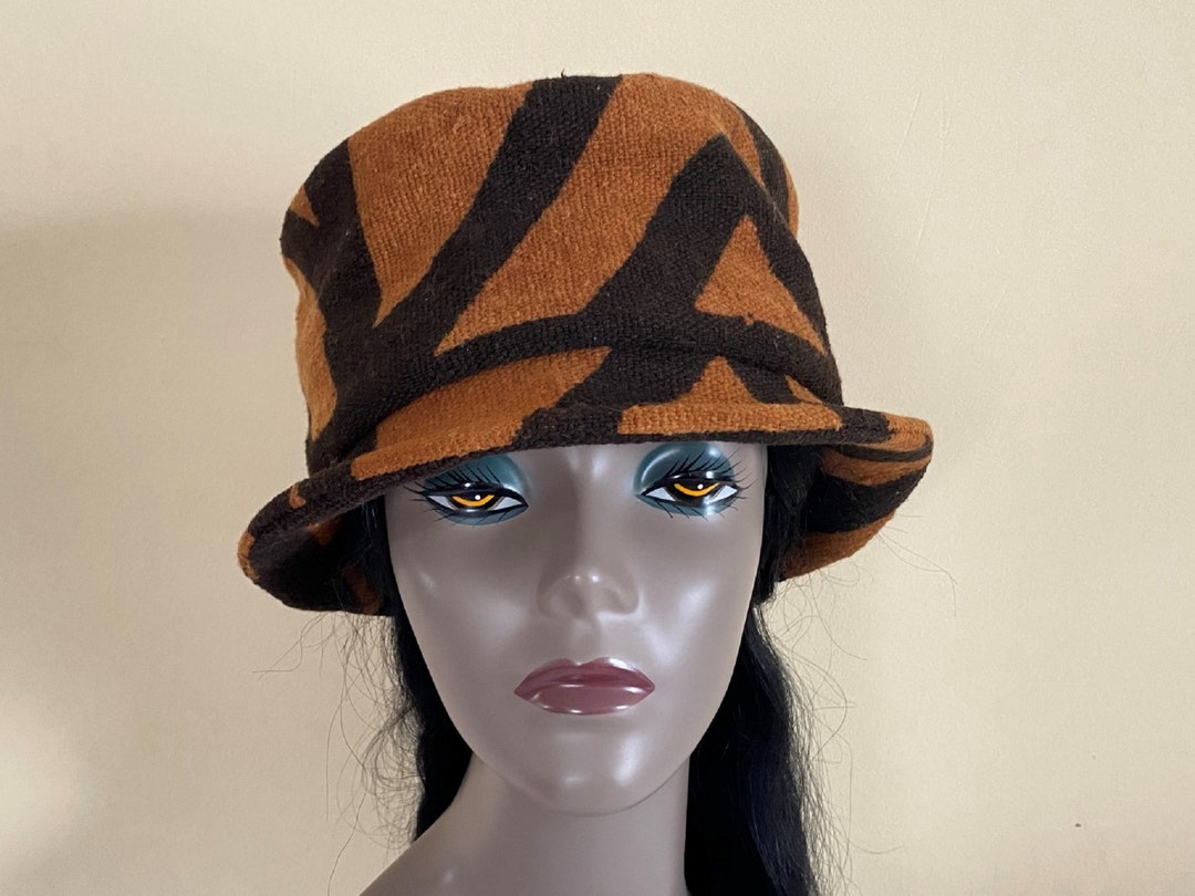 Women's Mud Cloth Hat, Unisex Mud Cloth Hat, Rust and Black Medium Brim ...
