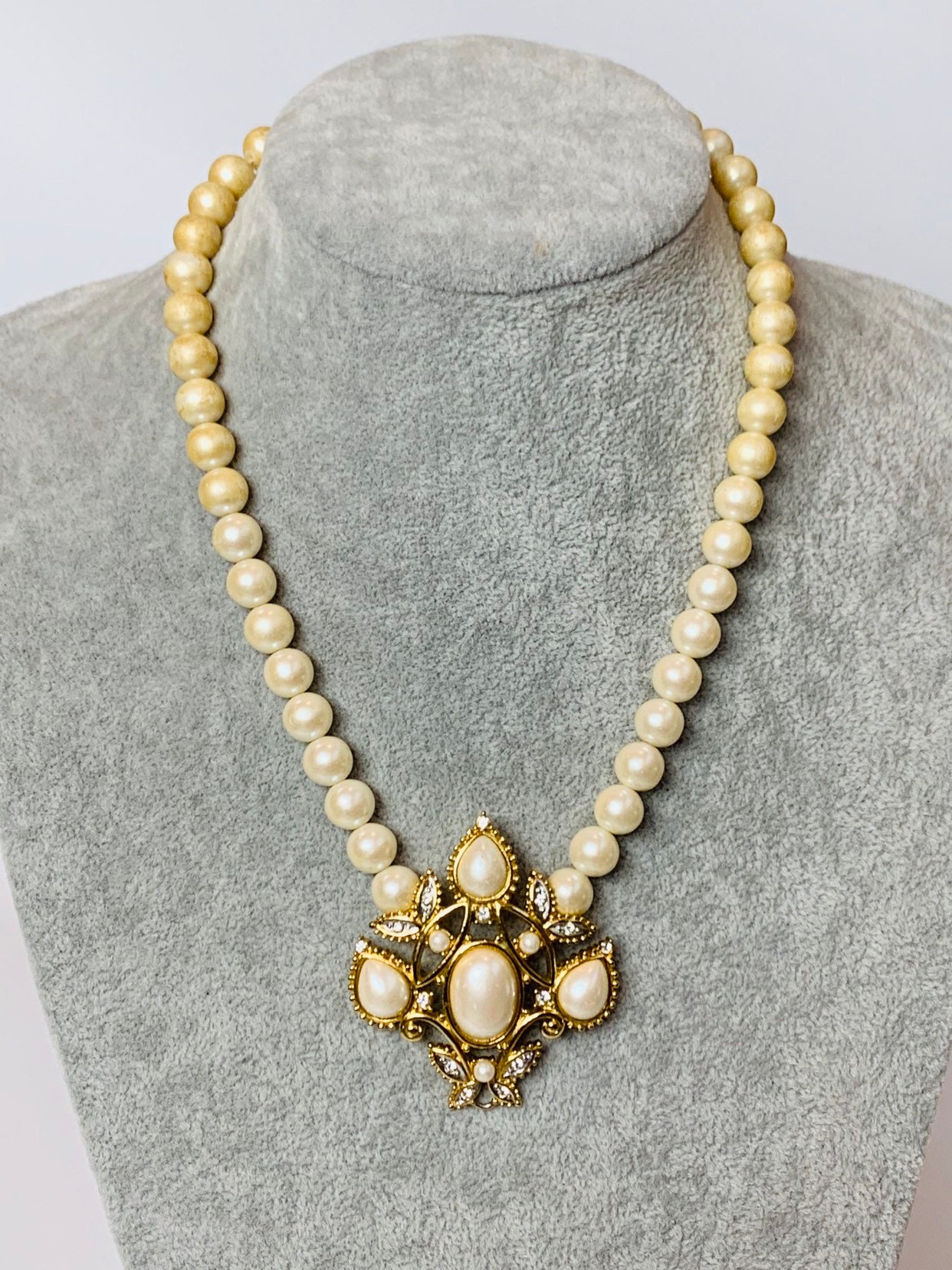Vintage Marvella Faux Pearl Necklace With Faux Pearl and Gold | Etsy