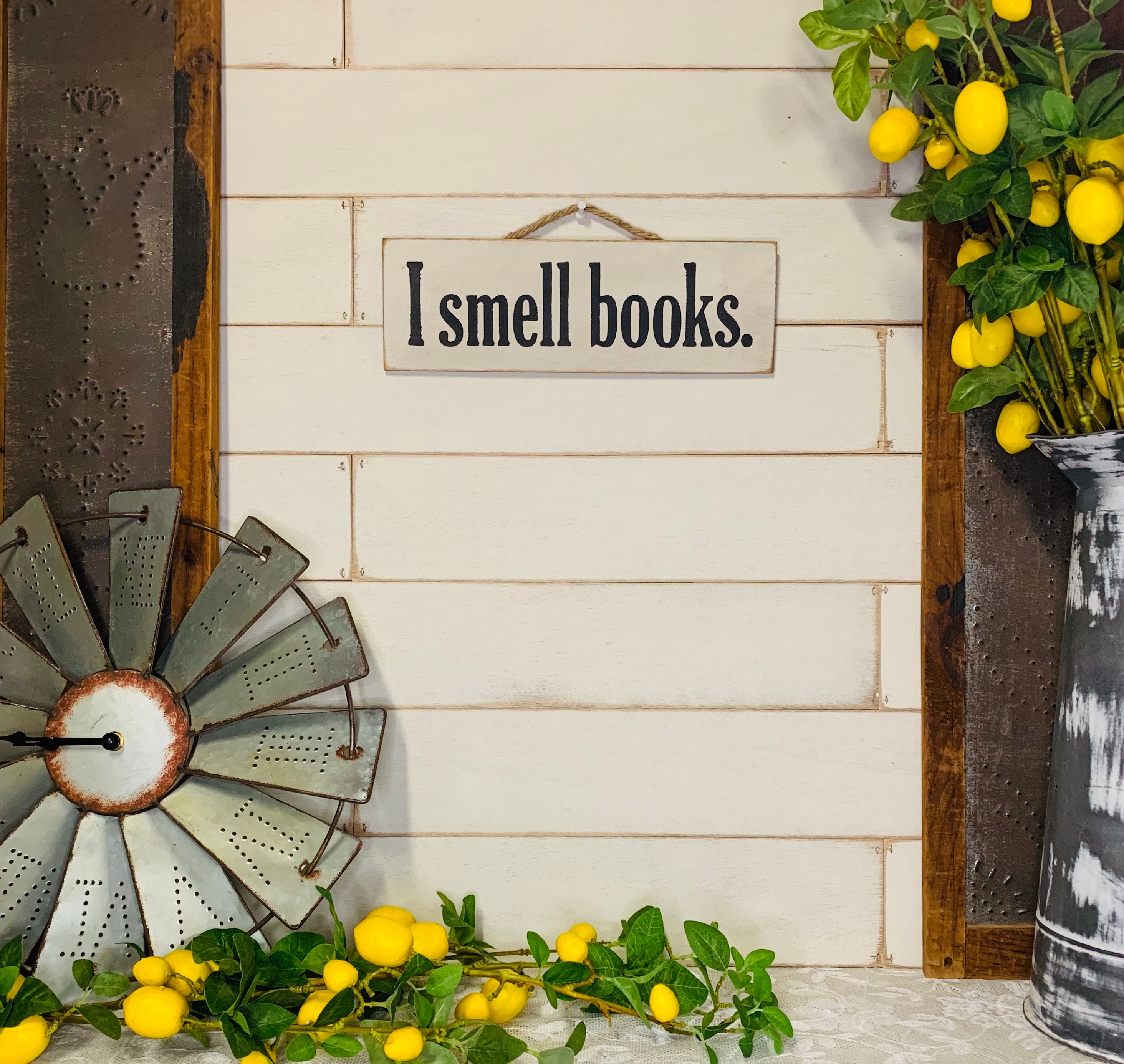 I Smell Books Book Reader Gift Book Lover Bookbook Sign - Etsy