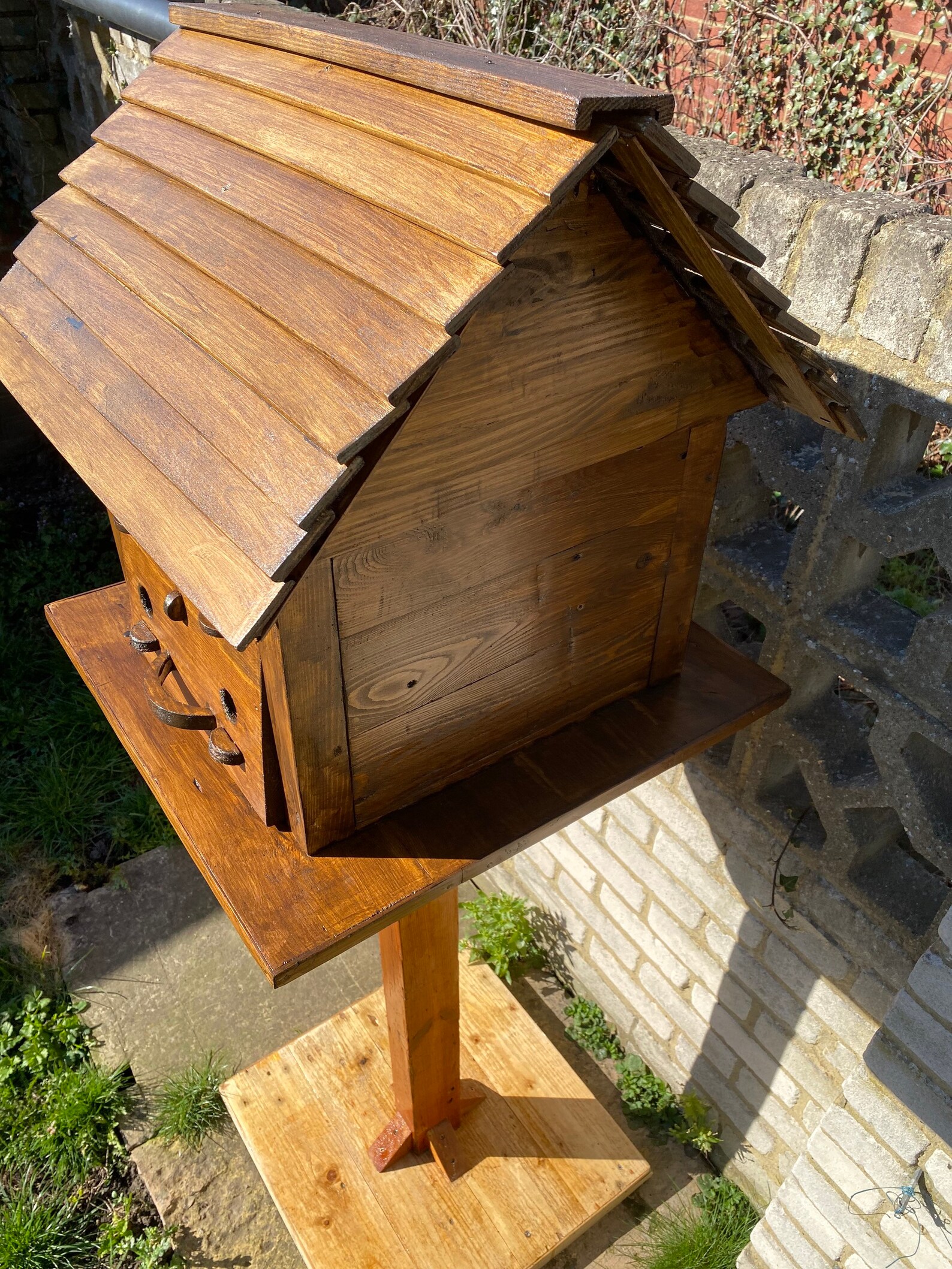 Handmade Birdhouse and Stand - Etsy