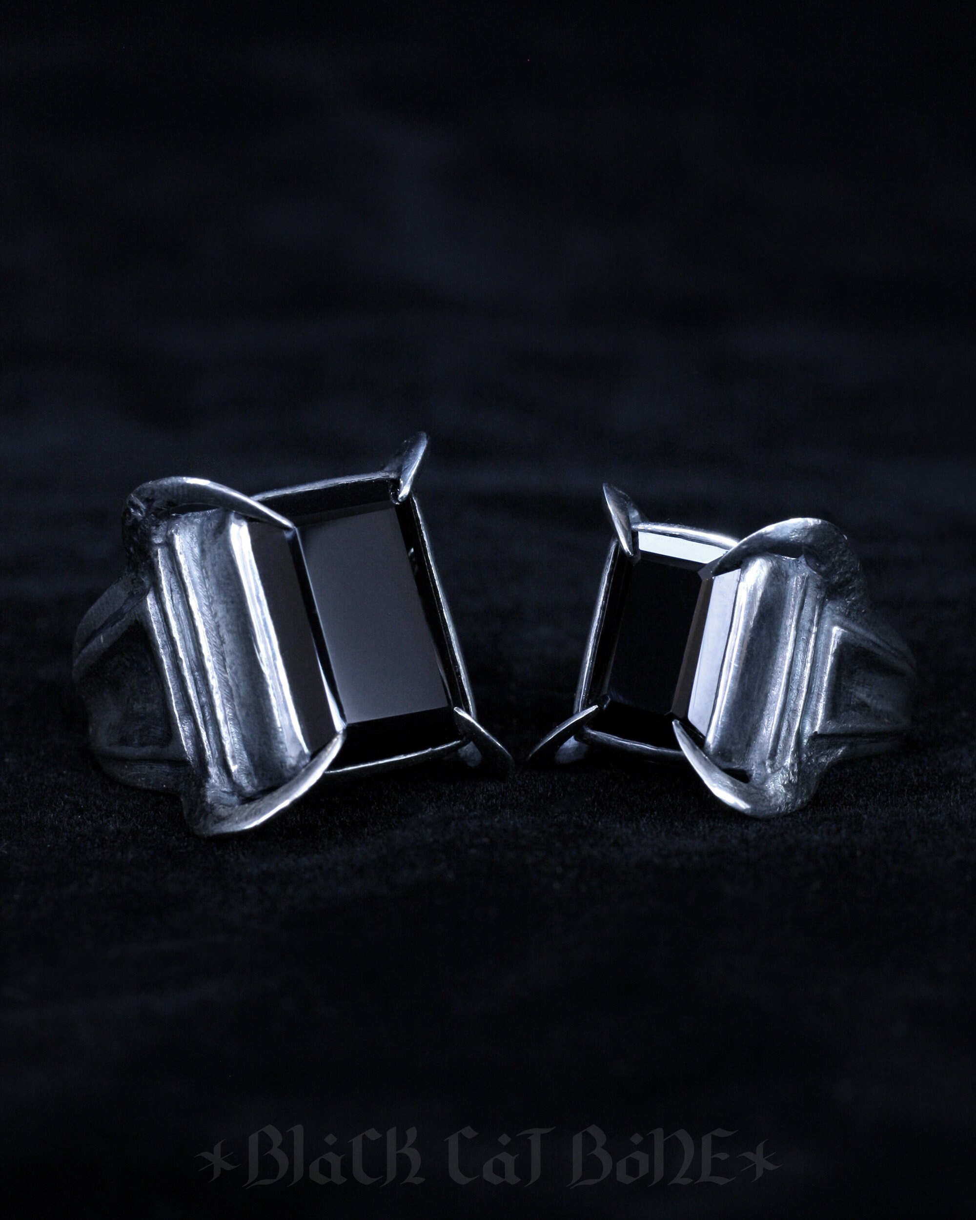 Black Spinel Ring temple Claw large Statement Ring | Etsy