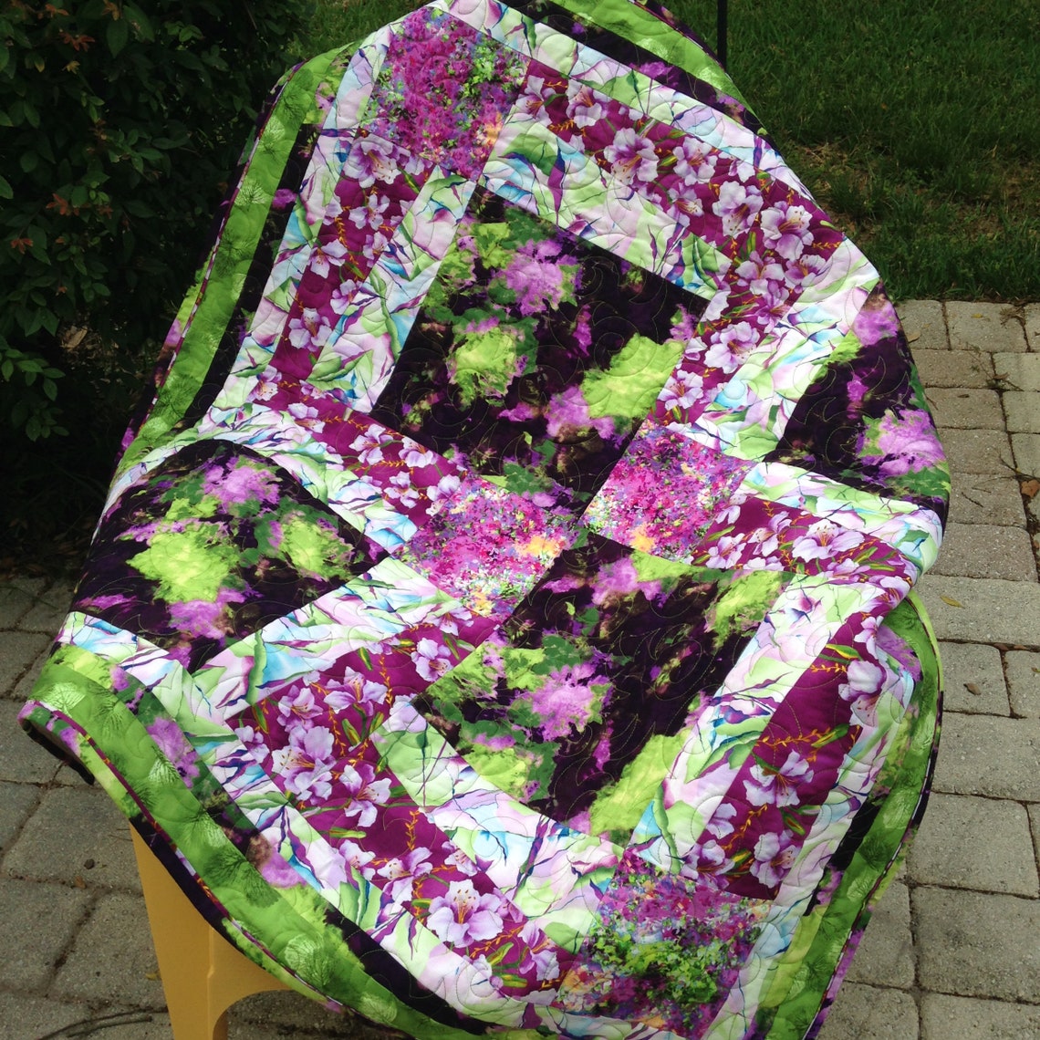 BQ3 Maple Island Quilt Pattern by Debbie Bowles Large Block Quilt ...