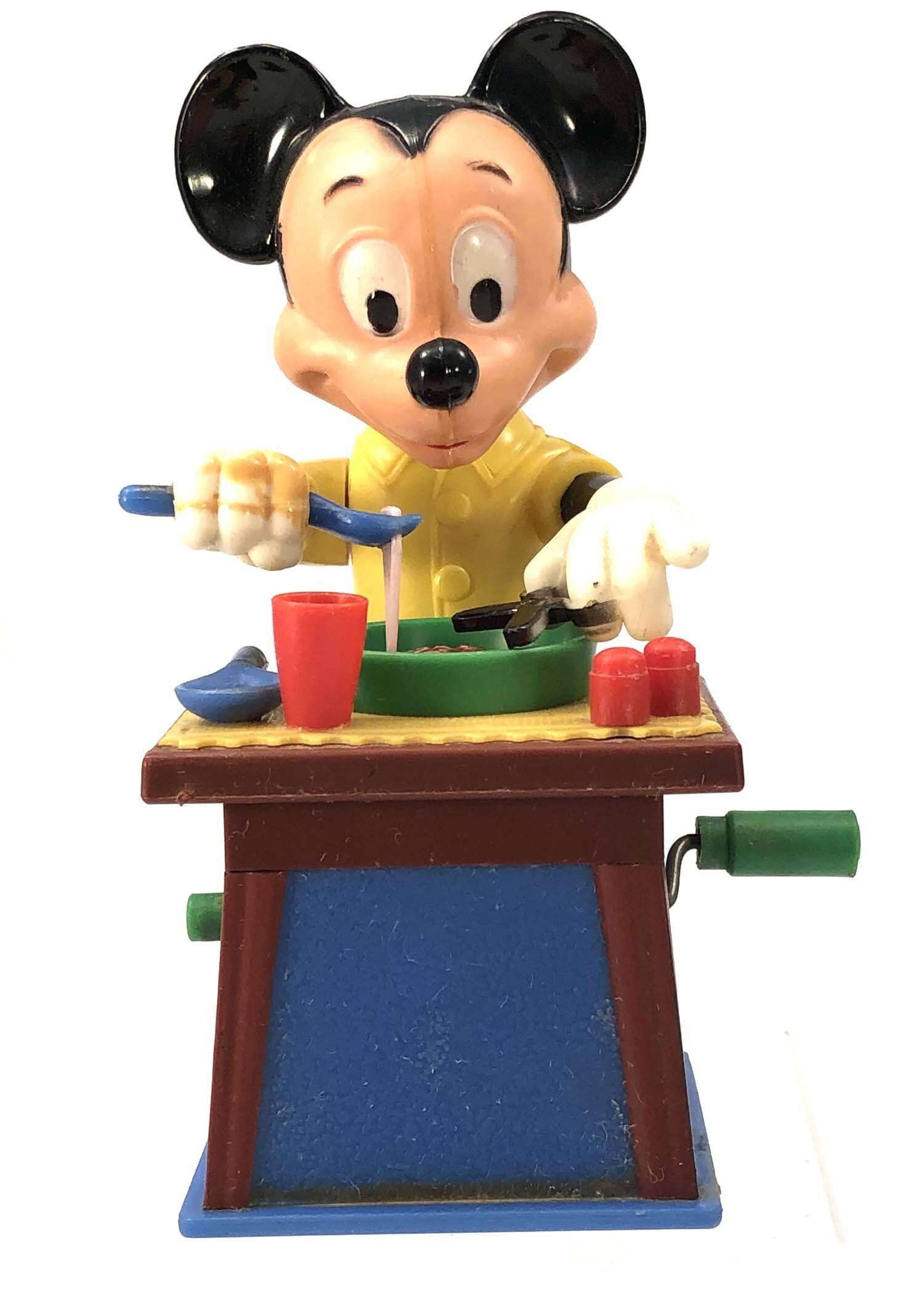 Mickey Mouse Eating