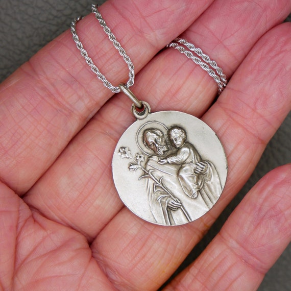 Saint Joseph and Baby Jesus Vintage Catholic Medal Pe… - Gem