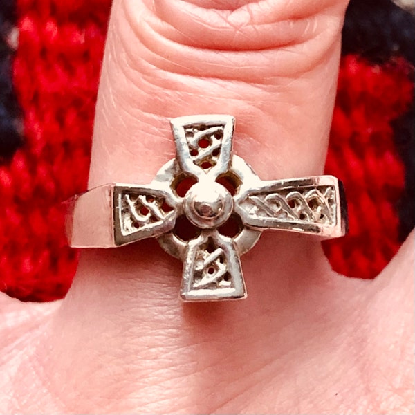 Celtic Cross Rings - Etsy
