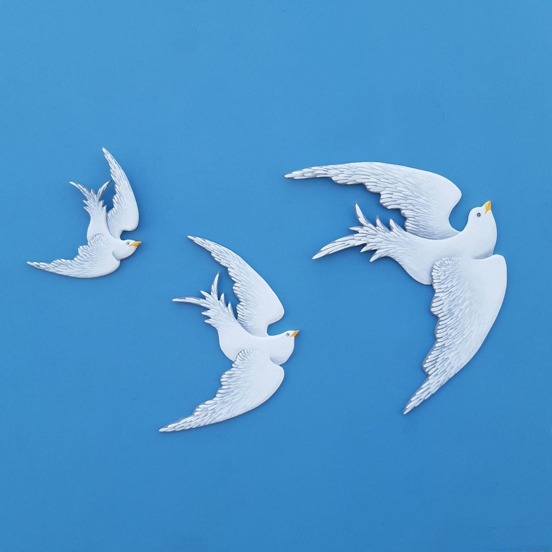 Flock of 3 Handpainted Wooden Doves Wall Decor, Flying White Bird Wall ...
