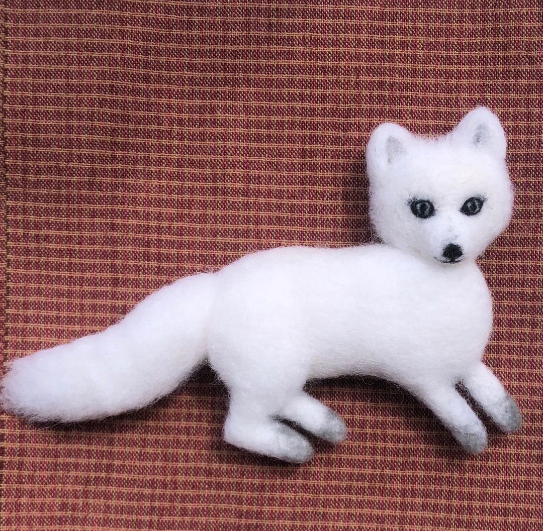 Arctic Fox Needle-felt Wool Brooch - Etsy
