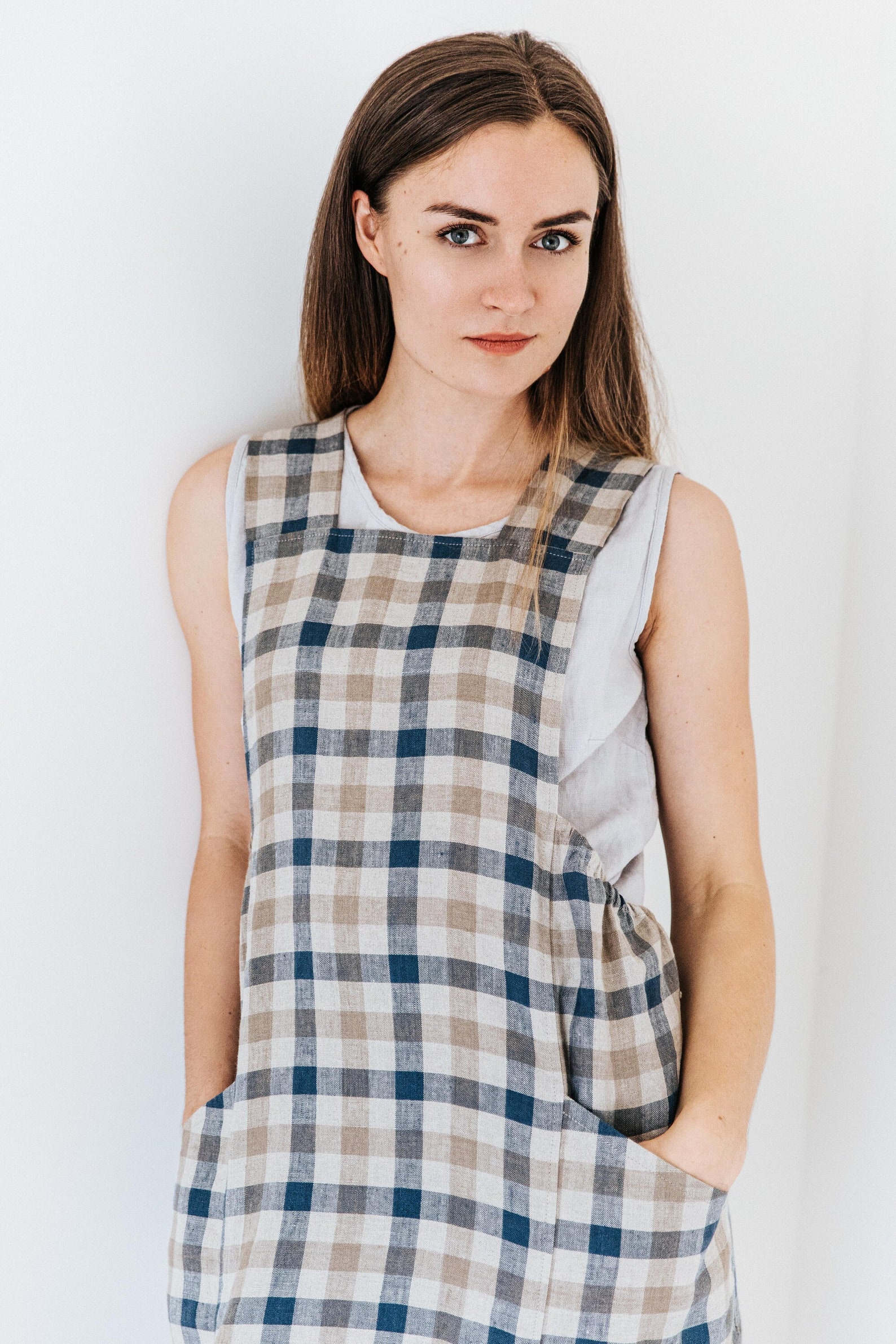 Crossed Back Woman's Linen Japanese Apron / Elegant Pinafore ...